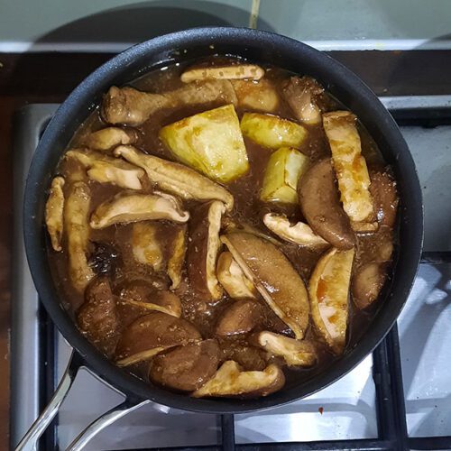 Ayam Pongteh Recipe (Nyonya Chicken Stew)