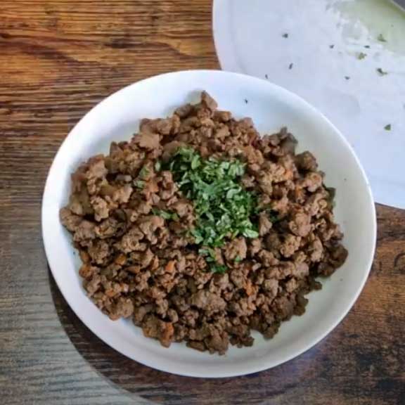 Pang Susi (Eurasian Sweet Potato Buns with Spiced Meat Filling)