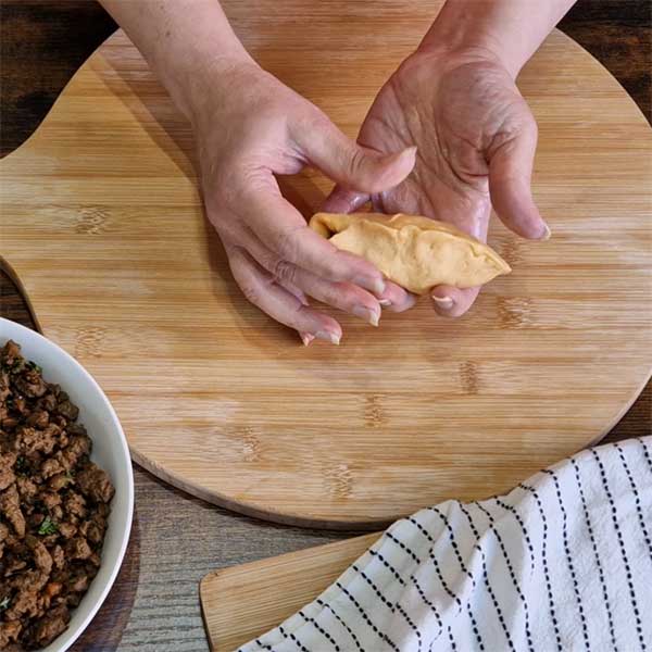 Pang Susi (Eurasian Sweet Potato Buns with Spiced Meat Filling)